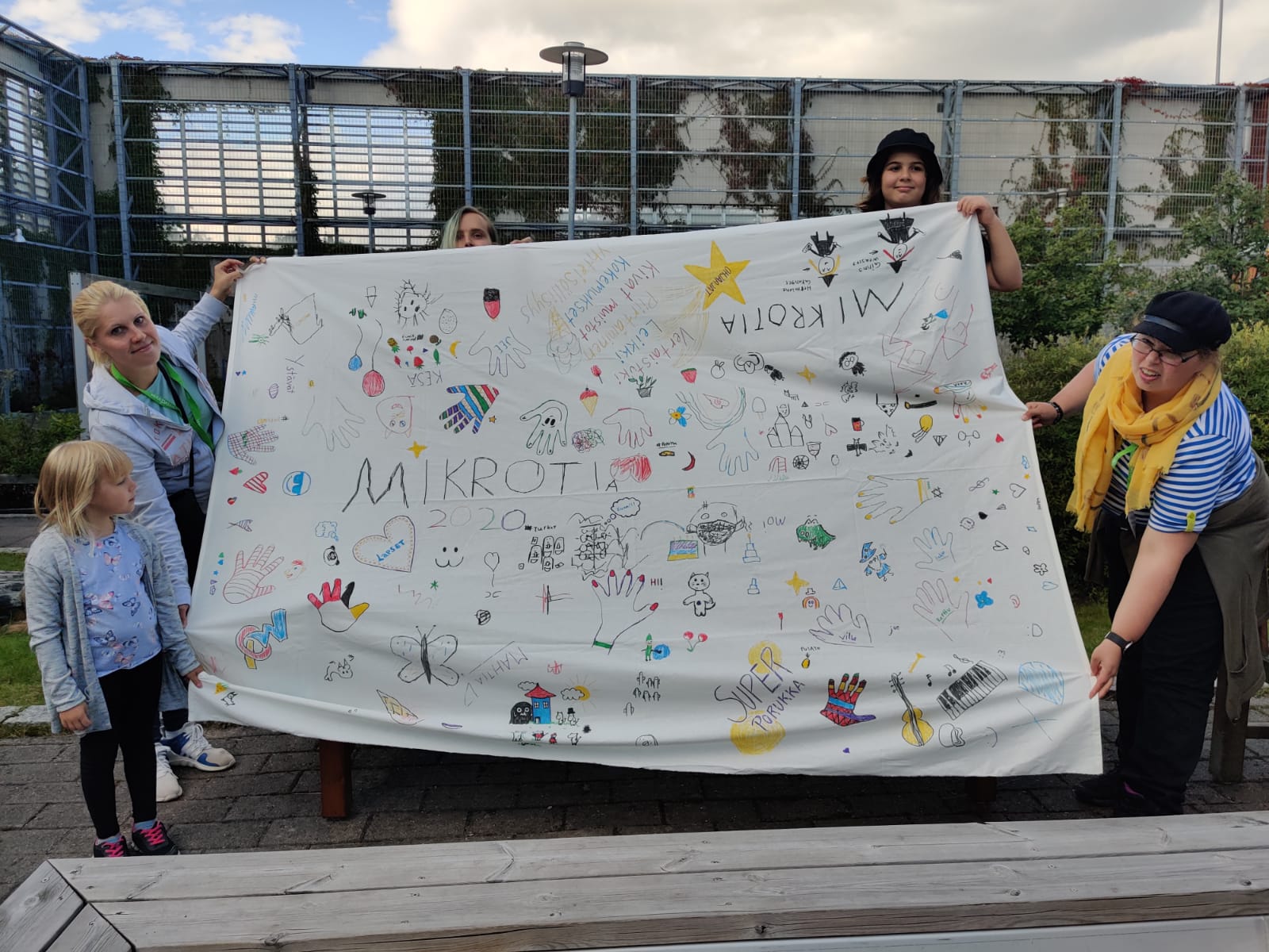 Mikrotia -vertaisperhekurssi · KLVL