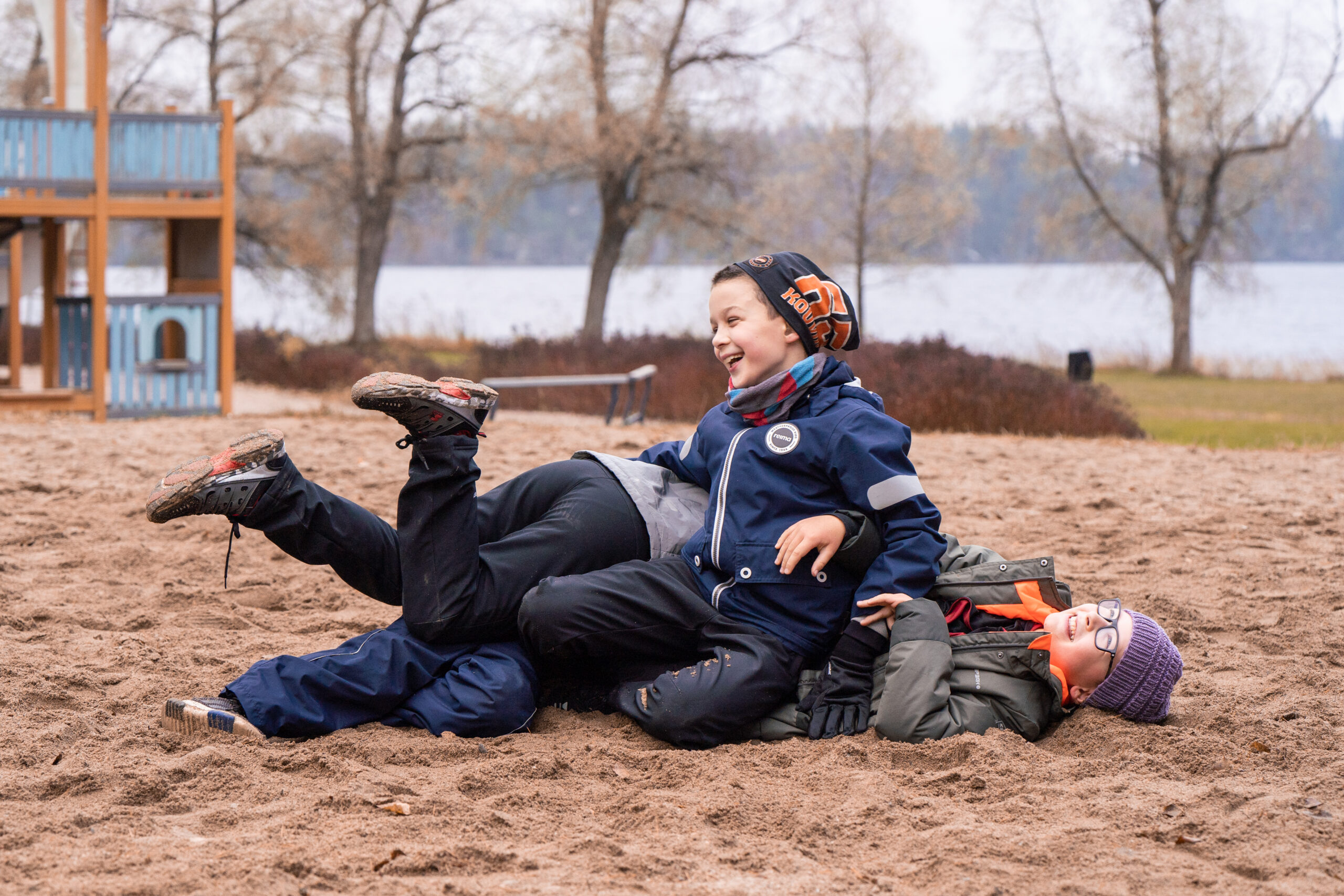 Kuulovammaisen lapsen koulupolku -vertaisperhekurssi · KLVL
